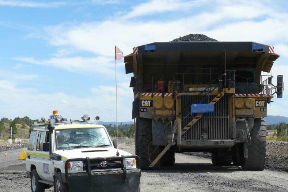 How long does the safety flag need to be? – Vehicle Safety Flags USA